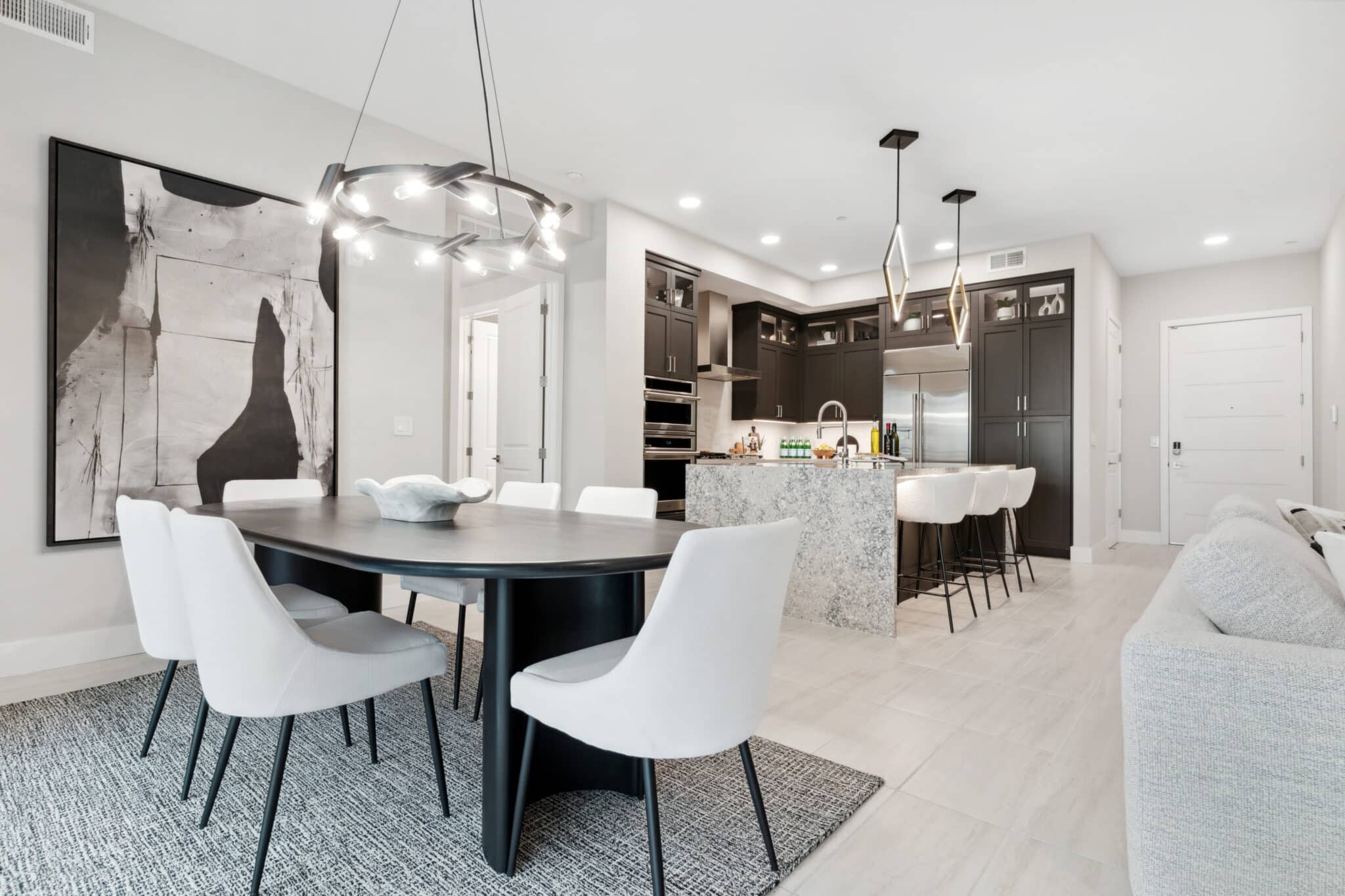 Luxury Condos in Phoenix, AZ | The Luxe at Desert Ridge