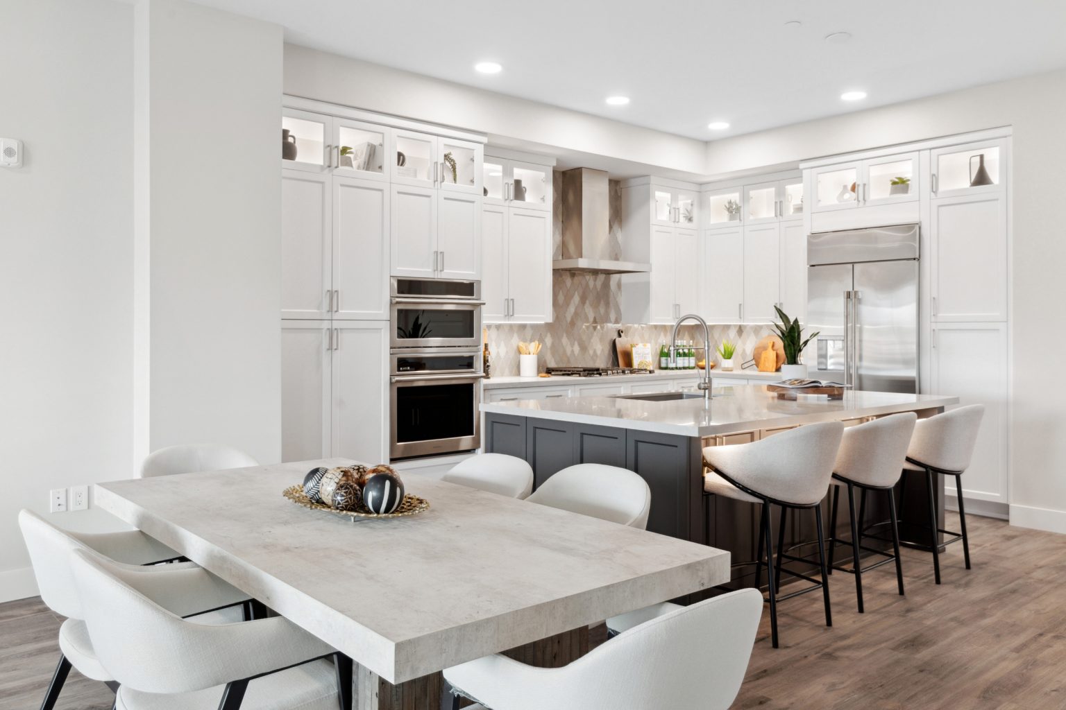New Build Luxury Condos in Phoenix, AZ | The Luxe at Desert Ridge
