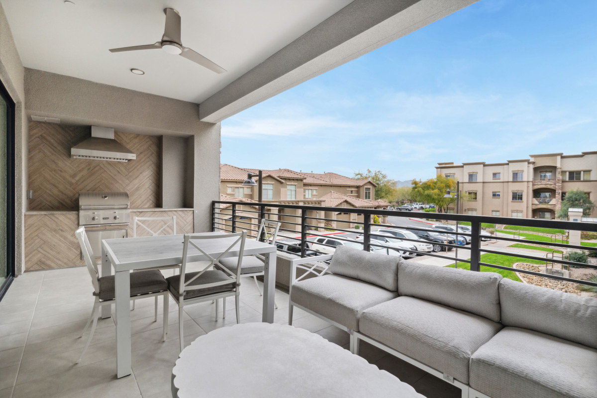 Luxury Condos in Phoenix, Arizona | The Luxe at Desert Ridge